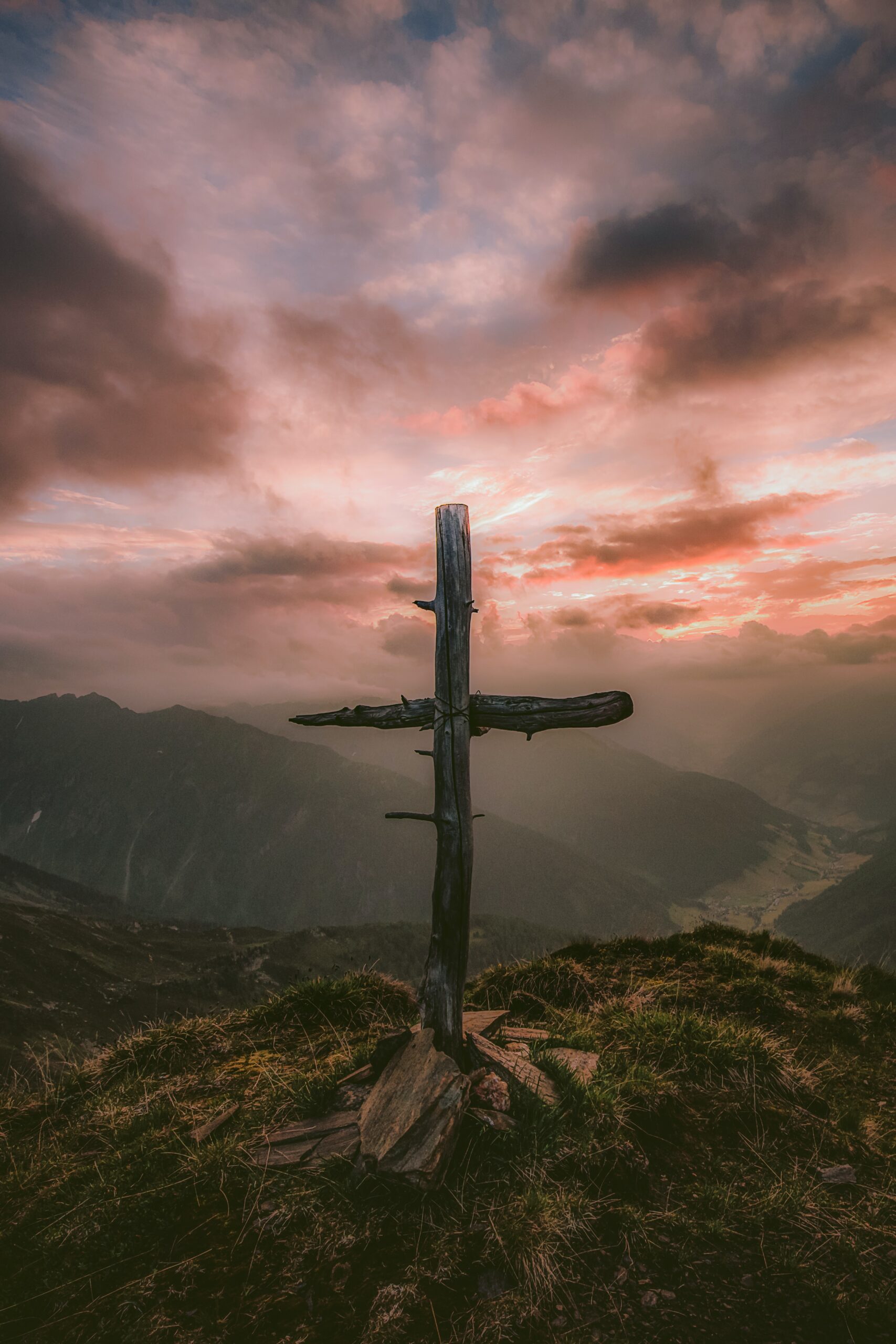 EMBRACE THE CROSS – Homily on the Spot